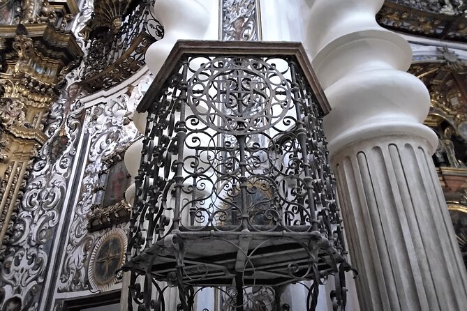 Saint Luis de los franceses Church - A Closer Look at the Experience