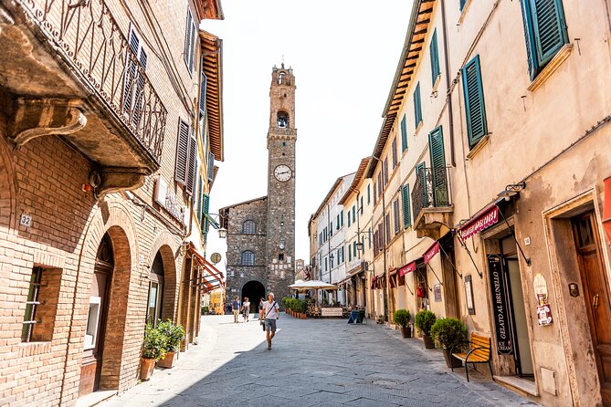 San Gimignano, Chianti and Montalcino Tour through Tuscan wine - Key Points