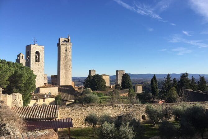 San Gimignano, Saffron and Vernaccia Wine from Florence - A Detailed Look at the Tour Experience
