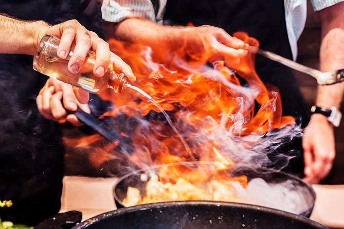 Santorini Cooking and Tasting Experience - Key Points