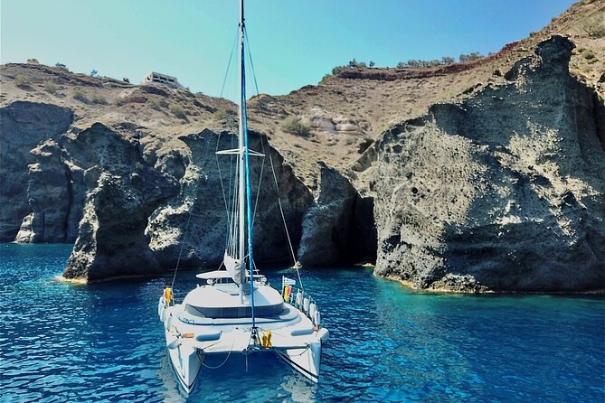 Santorini Sunset:Private All-In Catamaran Cruise (Food&Drinks) - An In-Depth Review of the Santorini Sunset Catamaran Cruise