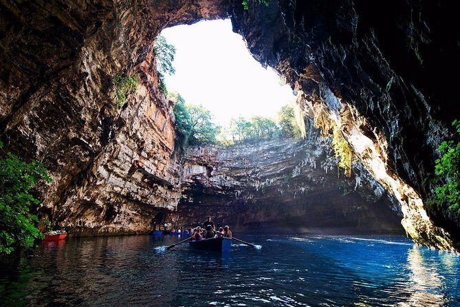 Scenery of Kefalonia Private Tour - Key Points