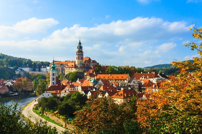 Scenic transfer from Prague to Passau with 4 hours sightseeing in Cesky Krumlov - An In-Depth Look at the Private Transfer and Sightseeing Experience