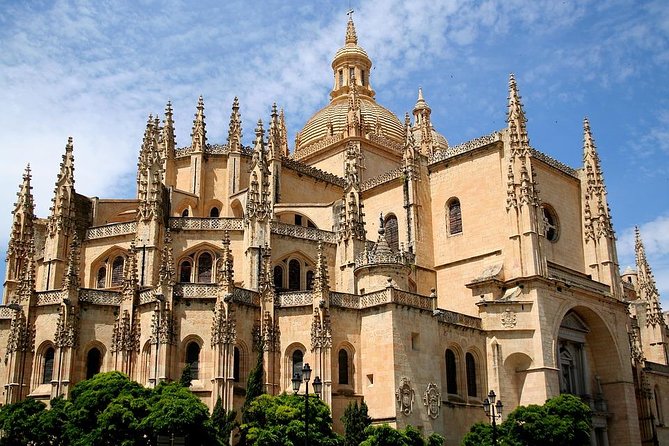 Segovia Walking Private Tour 3 hours with tickets included - What Travelers Say