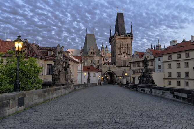 Semi Private Experience of Old Town, Charles Bridge and Prague Castle with local - What to Expect from the Tour