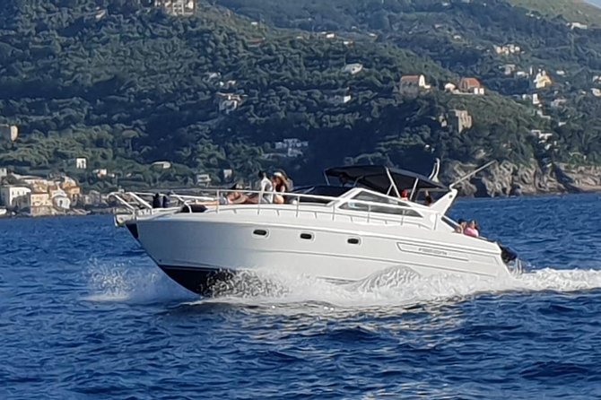 Shared boat excursion to Capri from Sorrento - 7 hours - The Itinerary in Detail: What to Expect