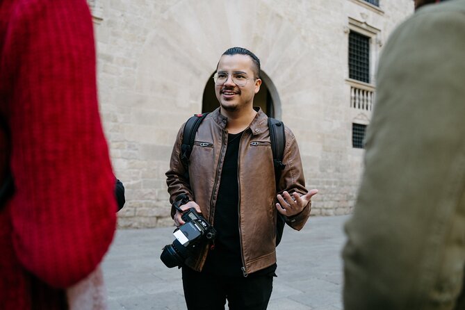 Shine in the Streets of Barcelona with Professional Photographer - The Itinerary in Detail: What You Can Expect