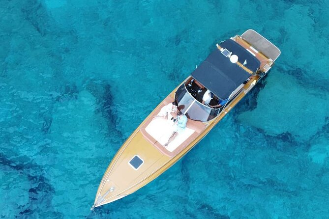 Shipwreck and Blue Caves Yacht Tour - Setting the Scene: What This Tour Offers