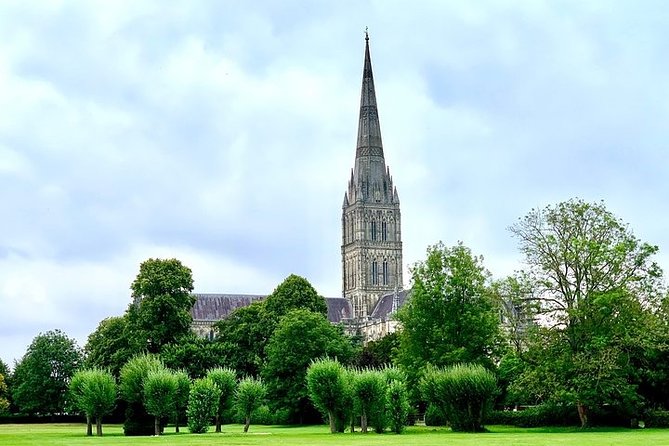 Shore Excursion Stonehenge & Salisbury Cathedral (Magna Carta) - Exploring the Itinerary: Stonehenge and Salisbury Cathedral