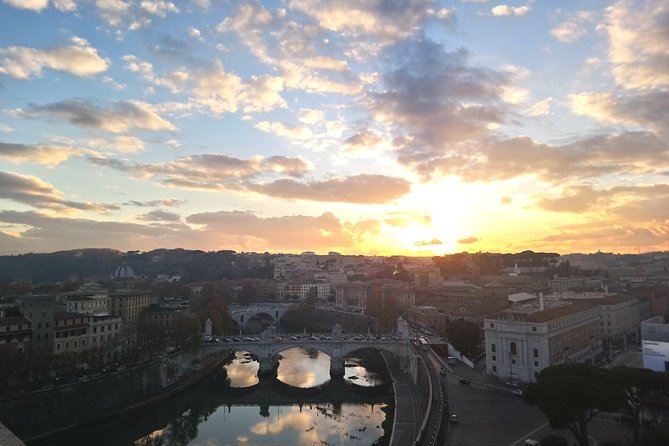 Skip-the-line Castle Sant'Angelo Museum & Bridge private Guided Tour in Rome - Key Points