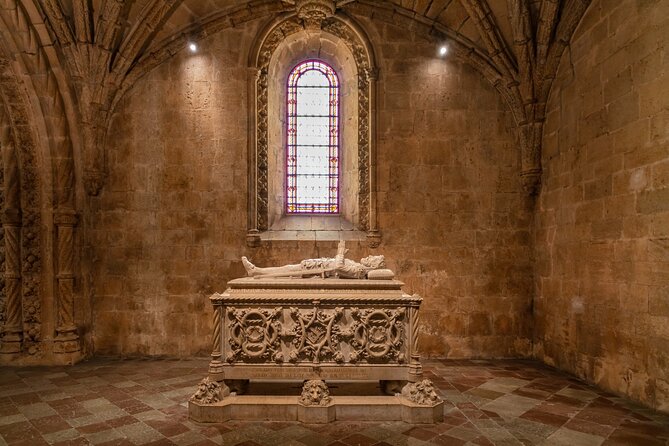 Skip-the-line Jerónimos Monastery Lisbon Tour with Tickets - The Itinerary Breakdown: What to Expect