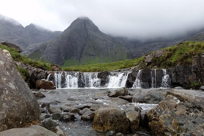 Skye Fairy Pools/ Fairy Glen/ Quiraing/ Kilt rock / Old Man Storr - What Makes This Tour Stand Out