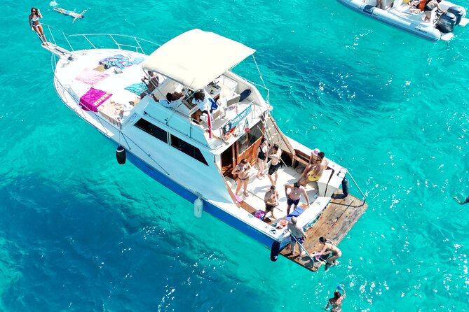 Small-Group Boat Tour in Favignana and Levanzo - Weighing the Experience: What Travelers Love (and What Doesn’t)