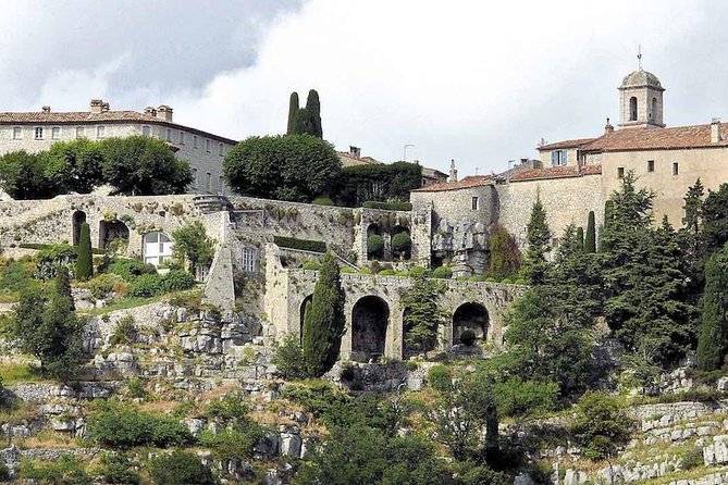 Small Group Full-Day Trip to Medieval French Riviera Villages from Nice - Key Points