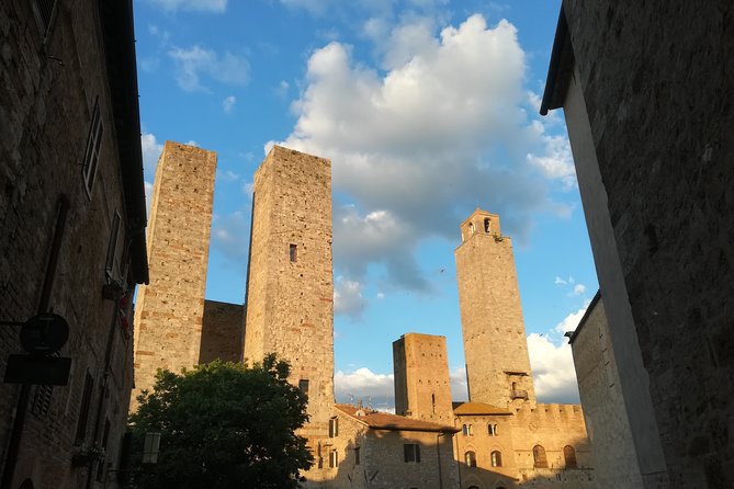 Small-Group San Gimignano and Volterra Day Trip from Siena - The Itinerary in Detail