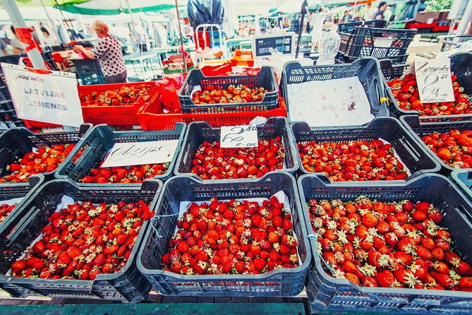 Snacks and bites in Vilnius local market - Exploring Vilnius’s Oldest Market: Hales Turgus