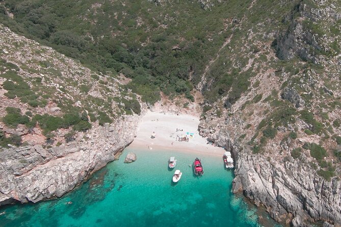 Snorkeling Experience of Dafina Bay & Bear's Bay - Detailed Review of the Tour