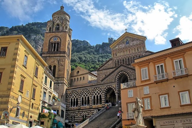 Sorrento, Positano & Amalfi Day Tour from Naples - Transport and Group Dynamics