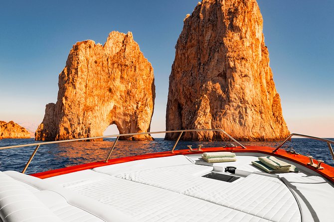 Sorrento: private boat tour Capri&Positano - Apreamare 10 - The Itinerary Breakdown