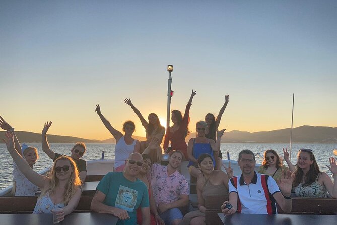 Split Riviera Panoramic Sunset Cruise with Summer Vibes on Boat - Key Points
