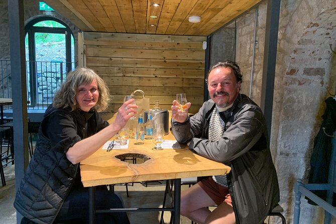 Stirling Wee Walk and A Gin - Key Points