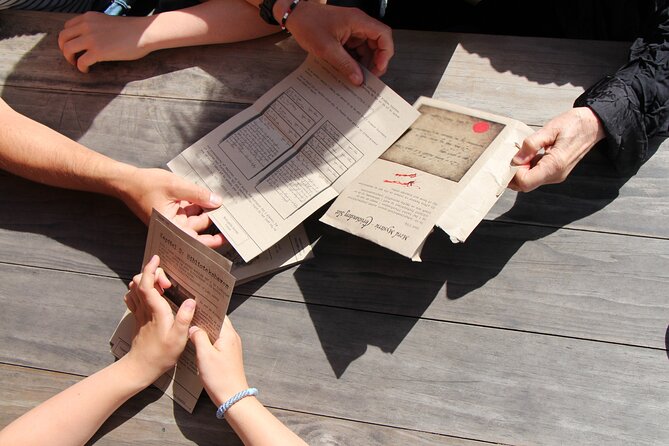 Stockholm Self-Guided Murder Mystery Tour by the Royal Palace - The Itinerary in Detail