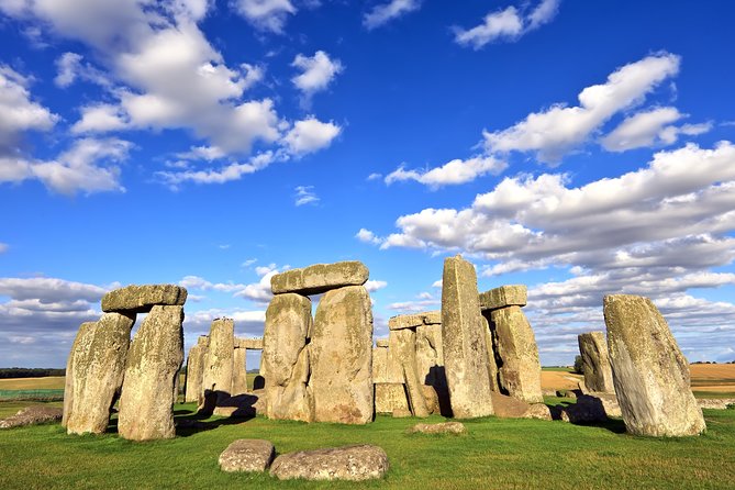 Stonehenge & Bath Private Car Tour from London - An In-Depth Look at the Itinerary and What to Expect