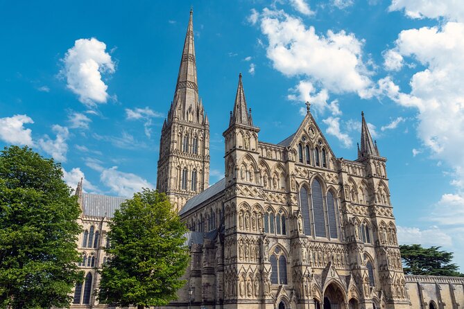 Stonehenge & Salisbury Cathedral: Private Day Trip from London - An Overview of What You Can Expect
