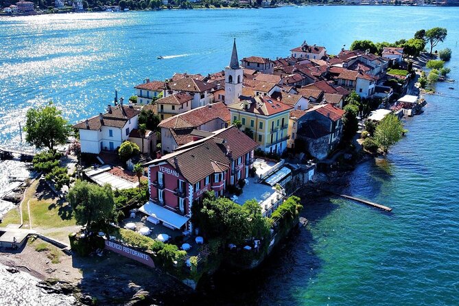 Stresa: Isola Pescatori and Isola Bella Hop-on Hop-off boat tour - The Boat Experience: Comfort and Insights