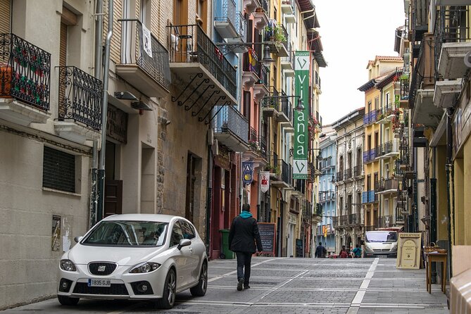Stroll Through History in Santiago: Quest Experience - Exploring Santiago with a City Game