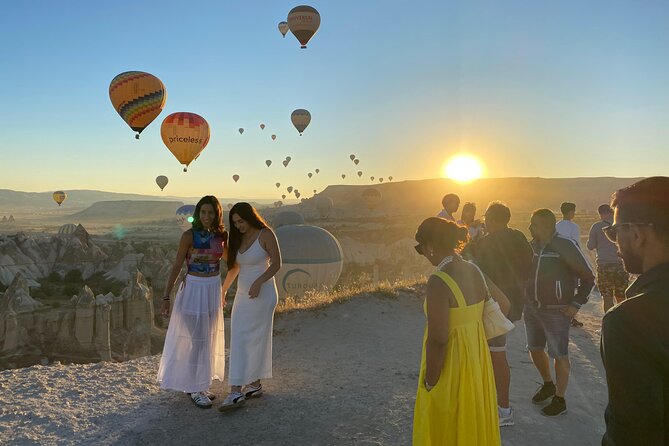 Sunrise Balloon Watching Tour with Photographer in Goreme - An In-Depth Look at the Goreme Sunrise Balloon Watching Tour