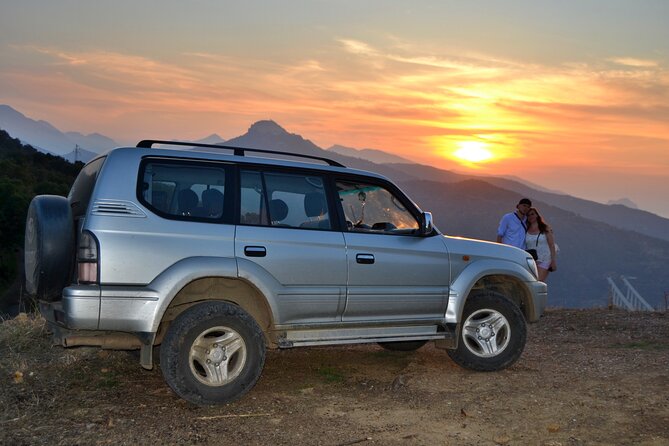 Sunset with BBQ jeep excursions - An In-Depth Look at the Tour