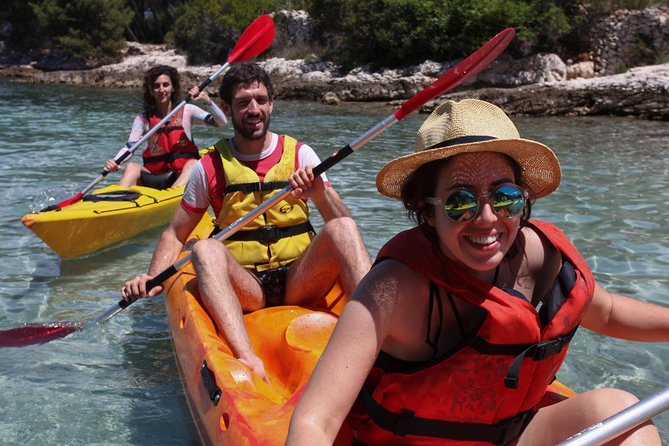 Supetar-Postira kayaking - An Insightful Look at the Experience