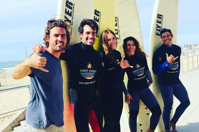 Surf Lesson - An In-Depth Look at the Cascais Surf Lesson Experience