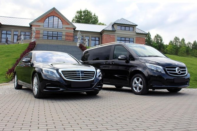 Taxi Transfer from Schiphol Airport to Amsterdam - How the Service Works