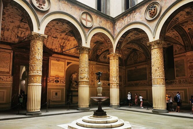 The Best of Florence Private Walking Tour with a Local Guide - A Thorough Look at the Itinerary and Experience