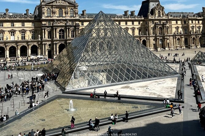 The Best of the Louvre Museum: Private Guided Tour - Exploring the Louvre with a Guided Touch