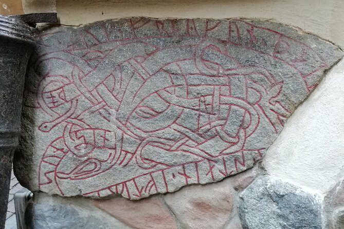 The Charms of Stockholm's Old Town with a Taste of Vikings Mead - A Detailed Look at the Tour Experience