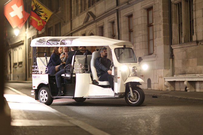 The Private Tuk Tuk Tour with one of The Best Fondues in Geneva! - Meal and Drinks: The Fondue Experience