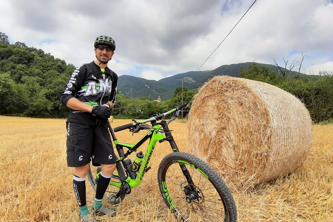 Tour in eBike Riserva Gola del Furlo and Tartufo - The Itinerary: What You Can Expect