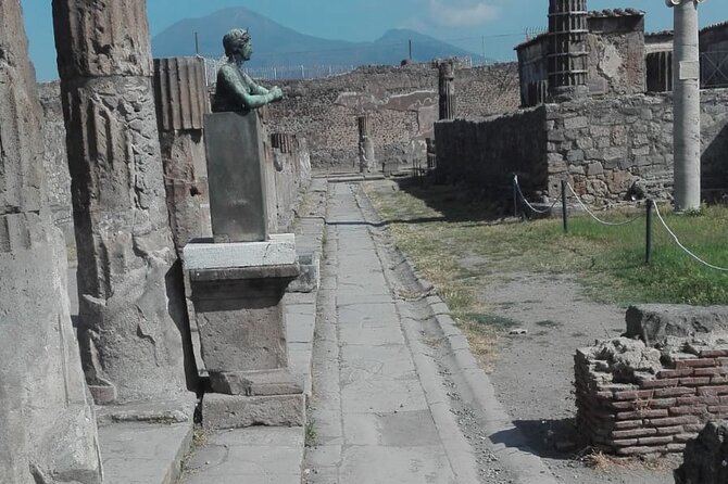 Tour of Naples, Herculaneum and Pompeii - A Practical Overview of the Tour Experience