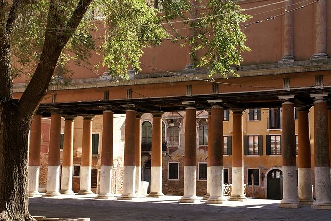 Tour on the Trails of Commissario Brunetti in Venice - The Charm of Personal Interaction and Local Insights