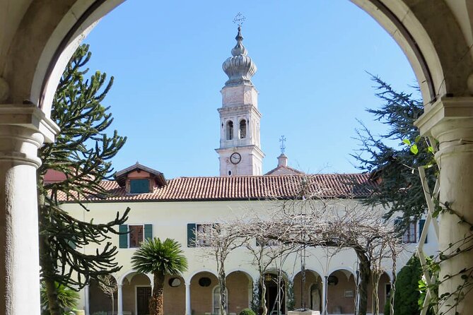 Tour to the islands of San Servolo and San Lazzaro degli Armeni - Key Points