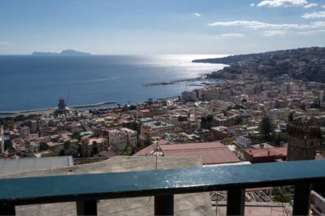 Transfer from Naples to Pompeii or Vice Versa - The Experience in Detail