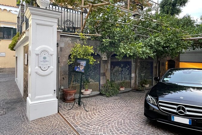 Transfer Rome to Airport or Airport to Rome Fiumicino/Ciampino - A Detailed Look at the Experience