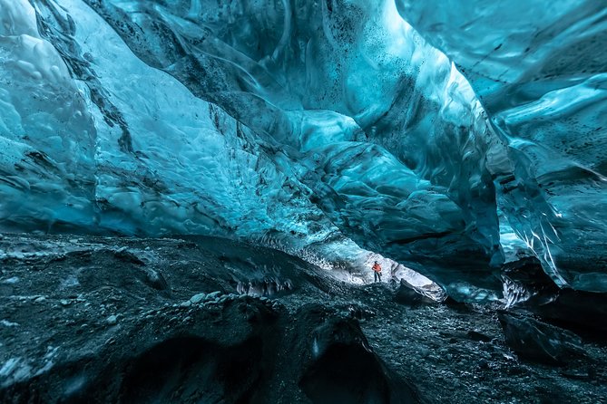 Treasure Iceland - Ice Cave Discovery - Key Points