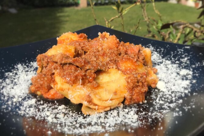 Tricolor Pasta Cooking Class with a Chef in Como countryside - Deep Dive: Breaking Down the Experience