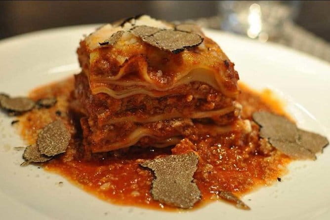 Truffle Hunting and Tasting in San Gimignano with a Tuscan Lunch - The Itinerary and What You Can Expect