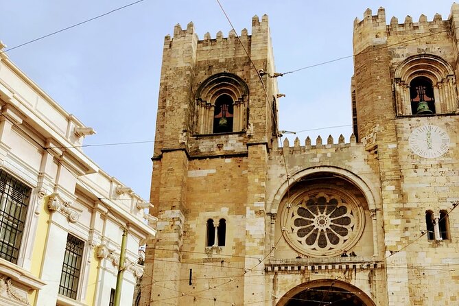 TukTuk Tour 3 Hours In Lisbon - Authentic Experiences and Authenticity