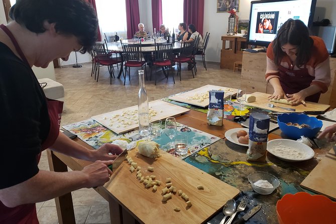 Umbria Traditional Cooking Class in Assisi countryside - What to Expect from the Umbrian Cooking Class Experience